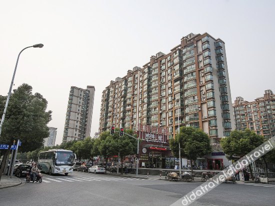 Home Inn NEO (Shanghai New International Expo Center Longyang Road ...